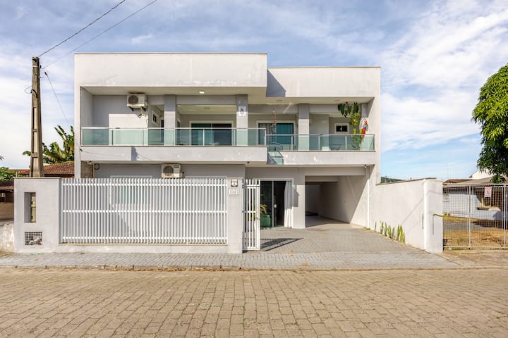 Casa Próx.beto Carreiro Penha Sc - Penha