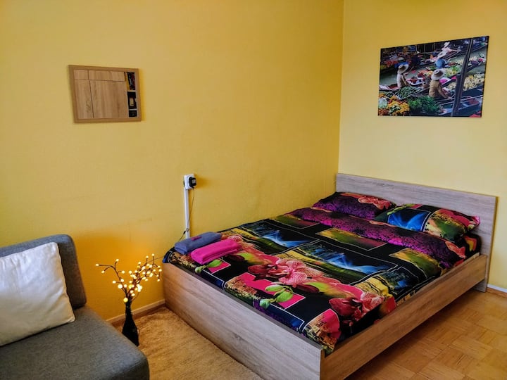 Cozy Private Room With Balcony In Central City - Tallinn