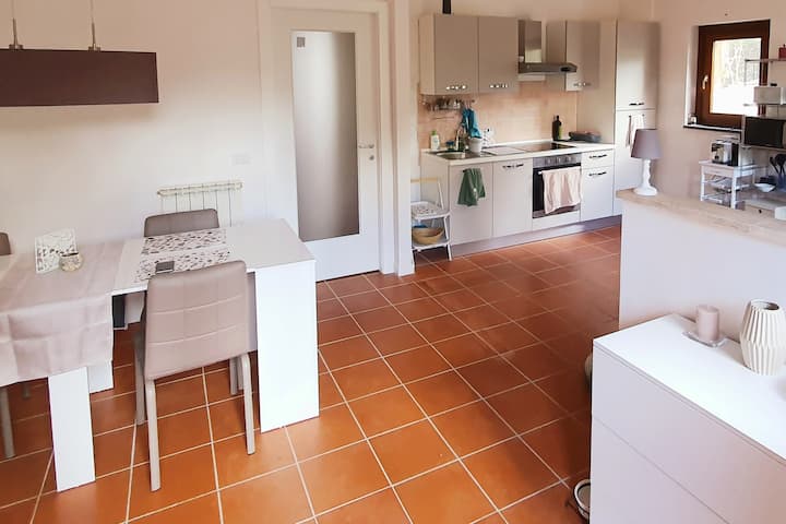 Ferienwohnung Mit Großem Garten Und Parkplatz - Italy