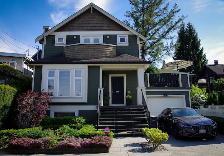 Charming 2 Bedroom Garden Suite With Private Patio - 밴쿠버