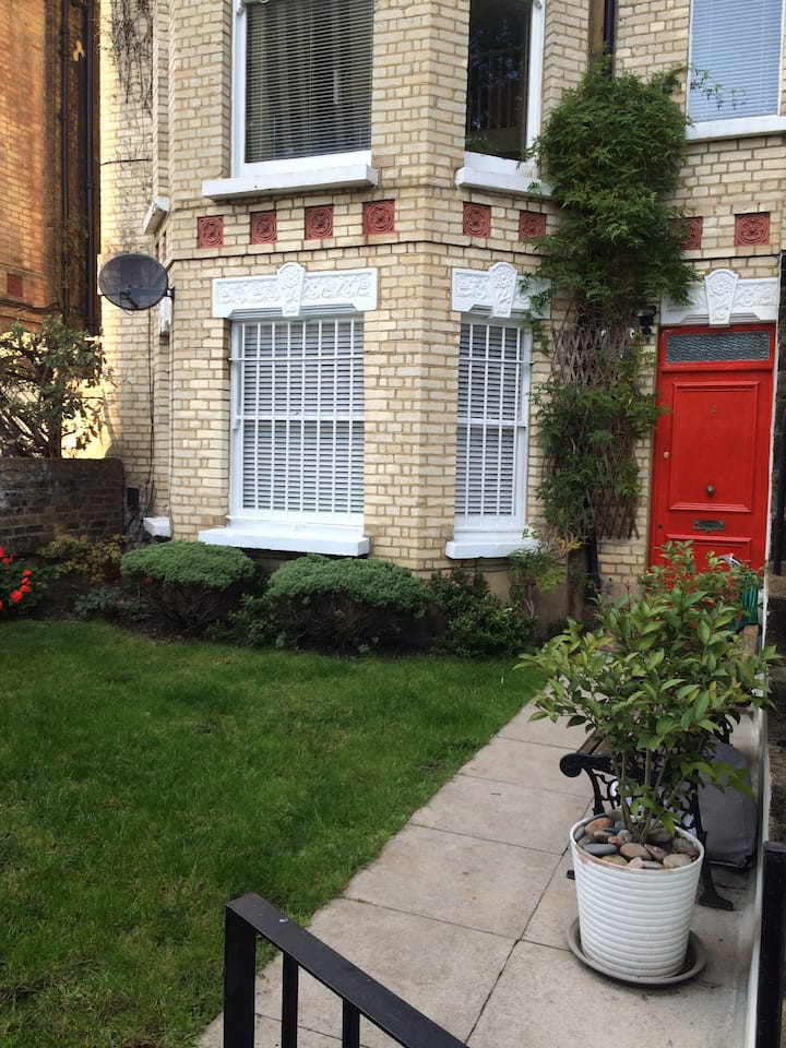 Cosy, Bright And Well Located One Bedroom Flat - Bloomsbury