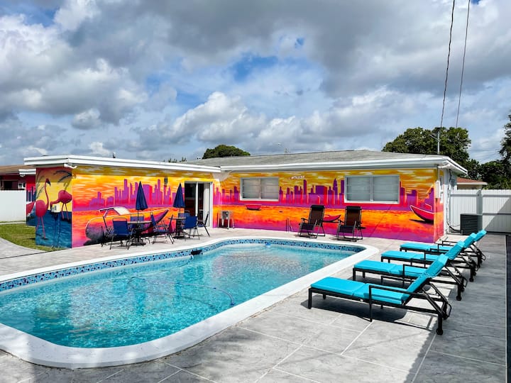 The Pool House (New, Private, 5 Mins From Stadium) - Miami Shores, FL