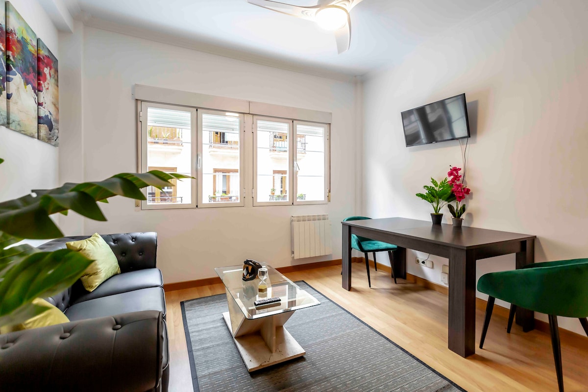 Centro Vacation Rentals & Homes - Centro, Madrid, Spain | Airbnb