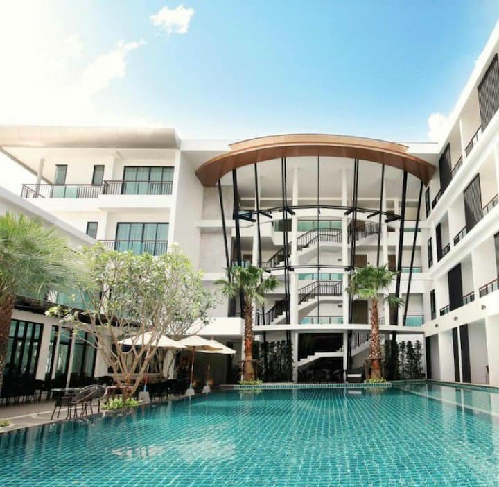 Group Friendly 6 Comfort Studio Twin Near Town - Phuket