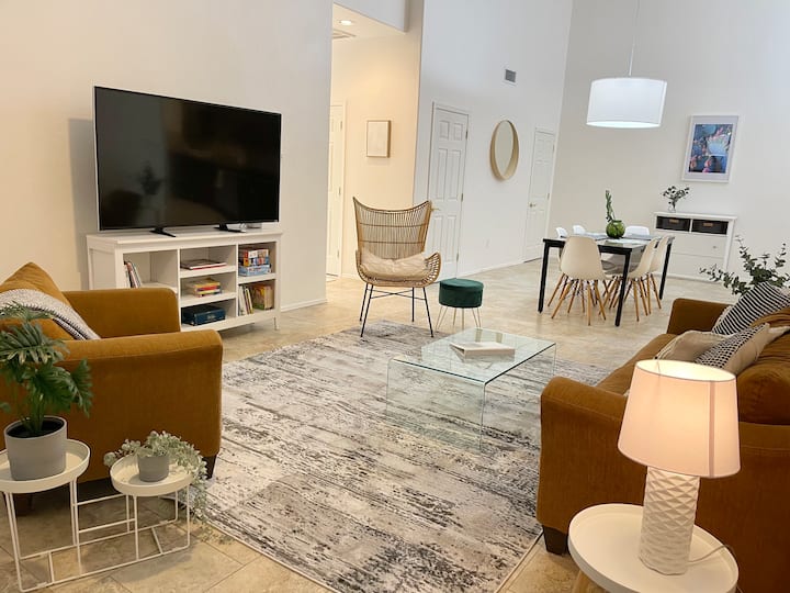 Charm & Style In The Heart Of Tucson - Tucson, AZ