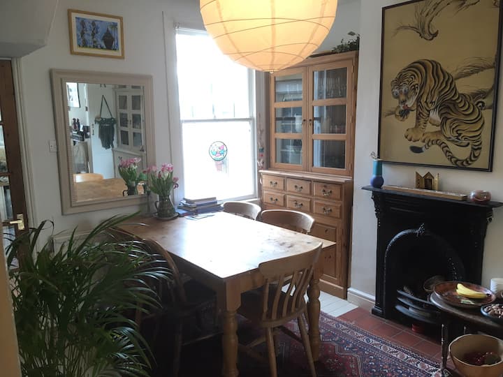 Characterful Cosy Brazilian House In Bath - Bath