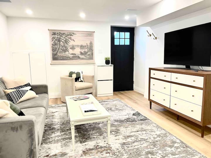 Lovely Leslieville Living! - Toronto