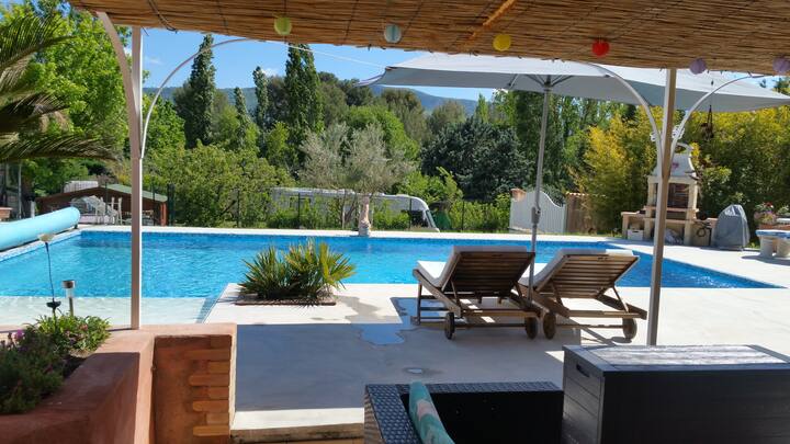 Appartement Avec Terrasse & Piscine Saint Zacharie - Saint-Zacharie