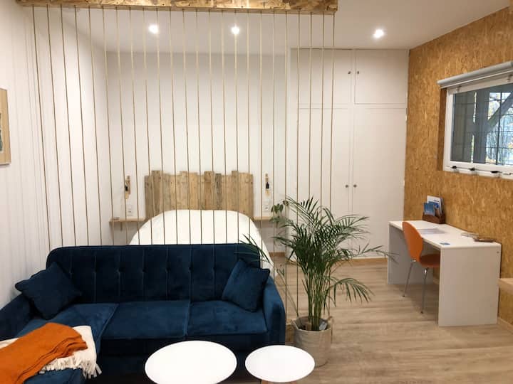 Studio Indépendant Dans Propriété Arborée - Octeville-sur-Mer