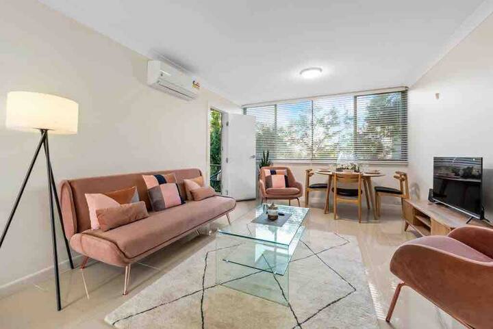 Bulimba Holiday Rentals & Homes - Queensland, Australia | Airbnb