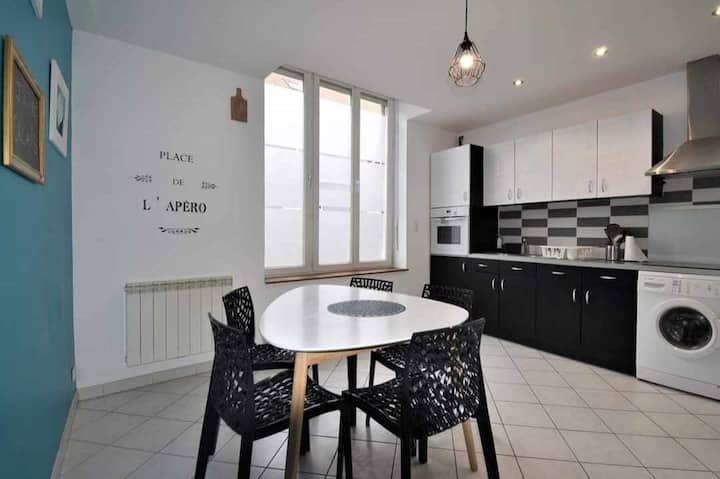 Appartement Complet 4 Personnes - ibis Calais Car Ferry