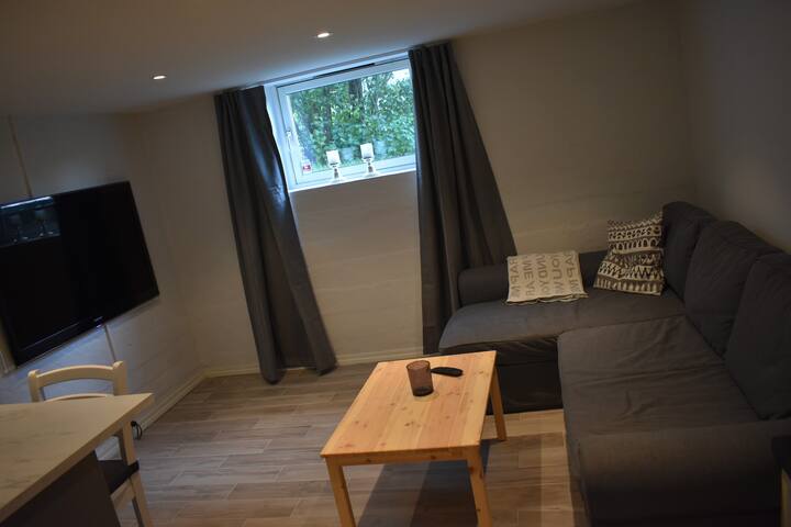 Basement Apartment - Walking Distance To City - Kristiansand