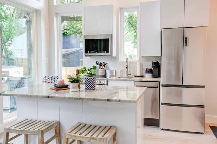 Sleek Modern Tiny House! - Southpark - Charlotte