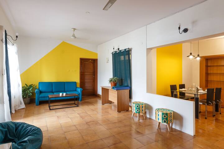 Private Room & Balcony In Co-living Flat - Bengaluru