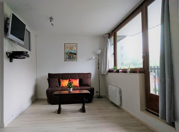 Location Avec Garage, Cure Thermale Et Vacances - Lac de Guéry