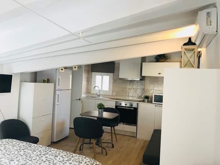 Buhardilla Loft ,Centro Historico,terraza,wifi - Estació Nord - València