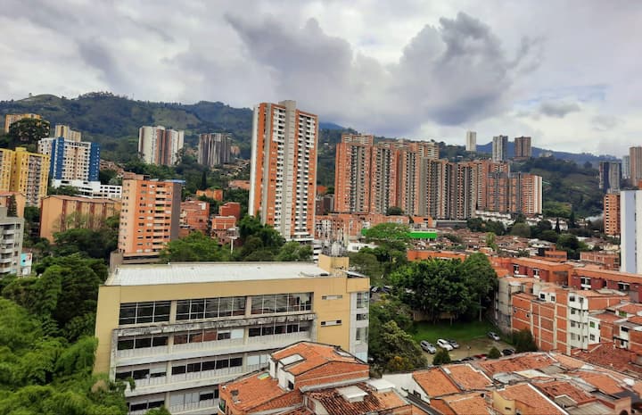 Hermoso Piso 19 Sabaneta - 3 Rooms - Envigado