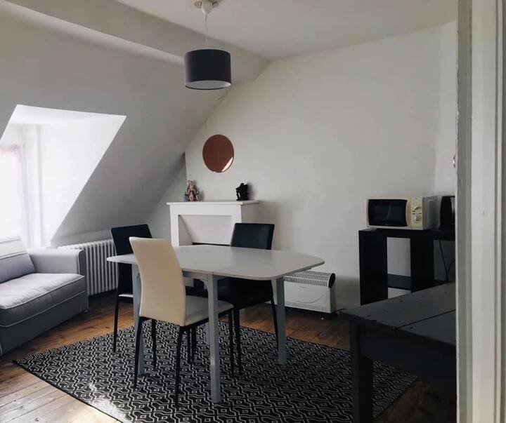 Chambre Avec Sdb Indépendante + Petit Déj Inclus - Châteauroux
