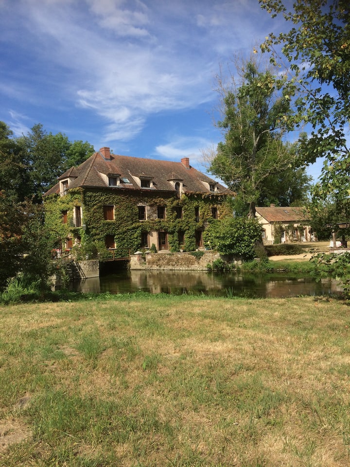 Demeure Au Bord De L'eure Pouvant Accueillir 18 P - Maintenon