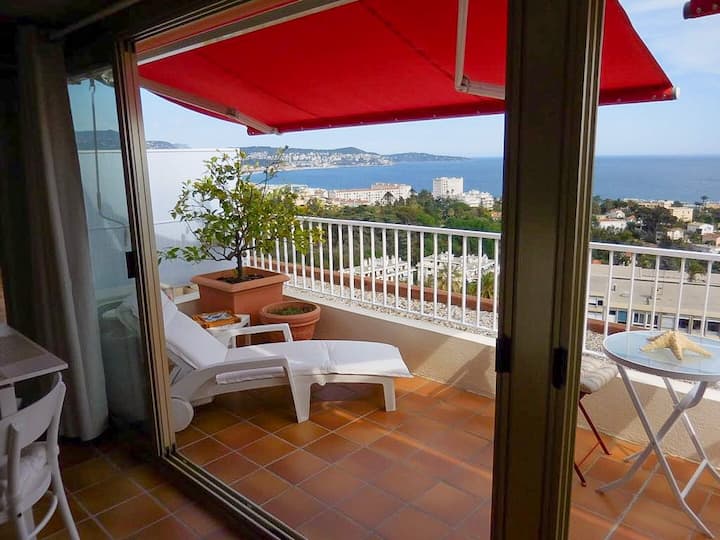 Superbe Studio Vue Mer Avec Piscine - Nice