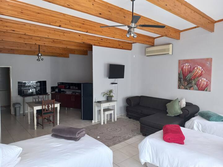 Dimbaza Alloggi e case vacanze - Eastern Cape, Sudafrica | Airbnb