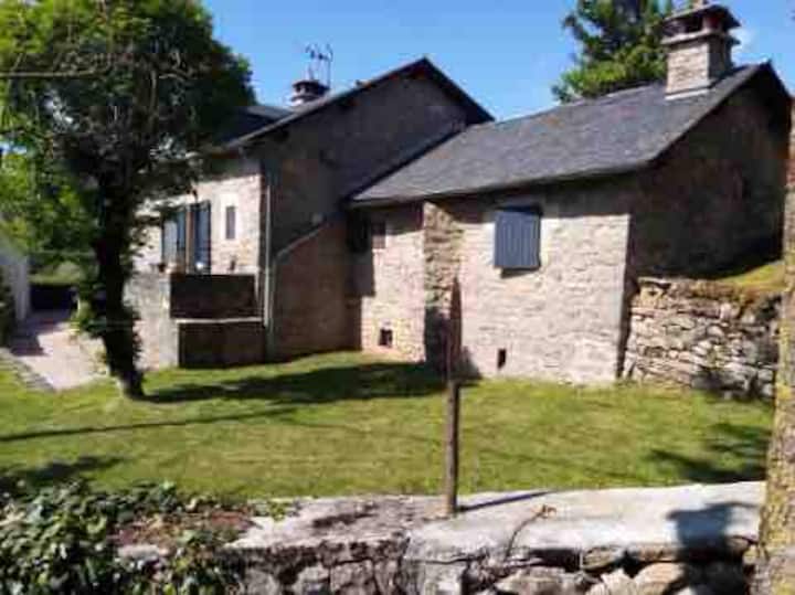 Maison Chaleureuse - Hôtes Depuis Juillet 2021 - Sévérac-le-Château