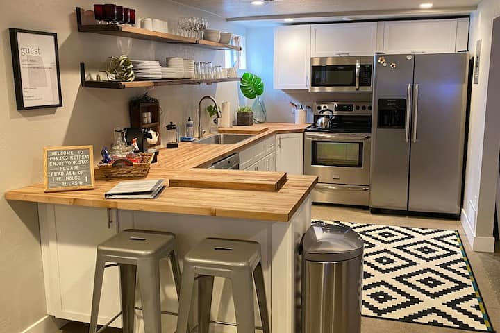 Pb&j Retreat - Sandy, UT