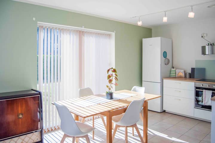 Sunny And Spacious (1-6 Guests) Charger Available - Kristiansand