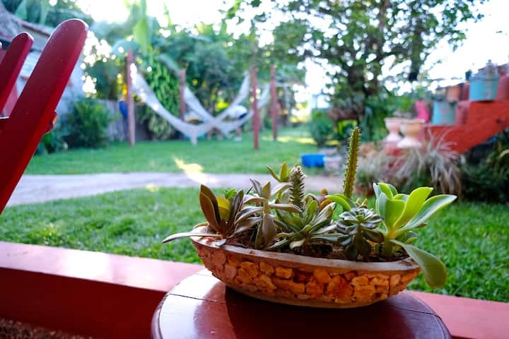 Villa Doctora Anara Y Didier 2 Hab Con Generador - Cuba