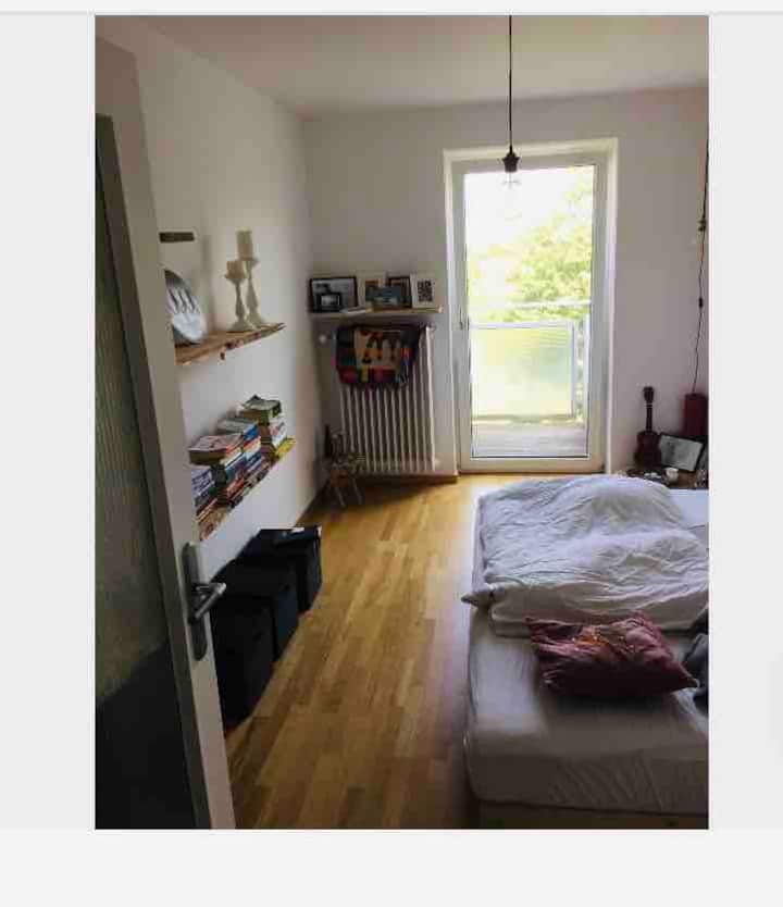 1️⃣ Zimmer/ Balkon 2 Personen Zentral - Munich