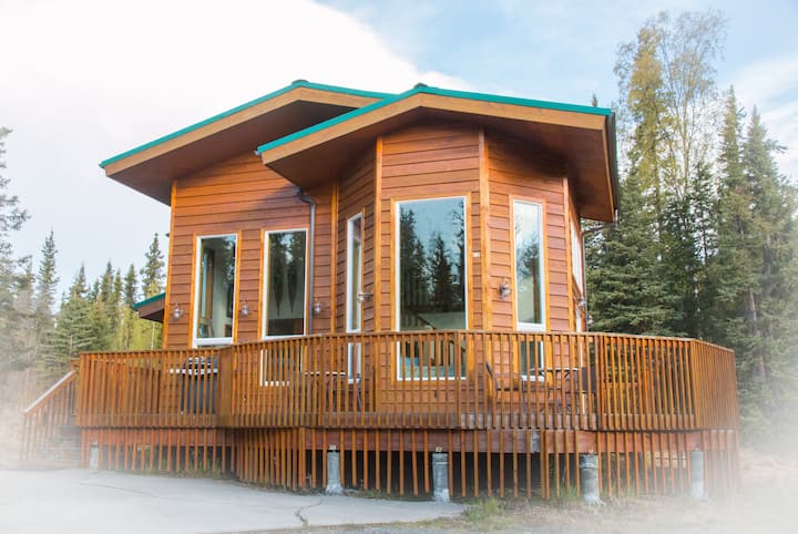 360 Mountain Views From This Private Home! - Cooper Landing, AK