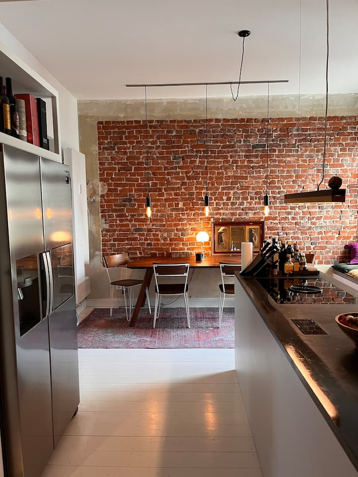 Schöne Moderne Altbauwohnung In Hamburg - Amburgo