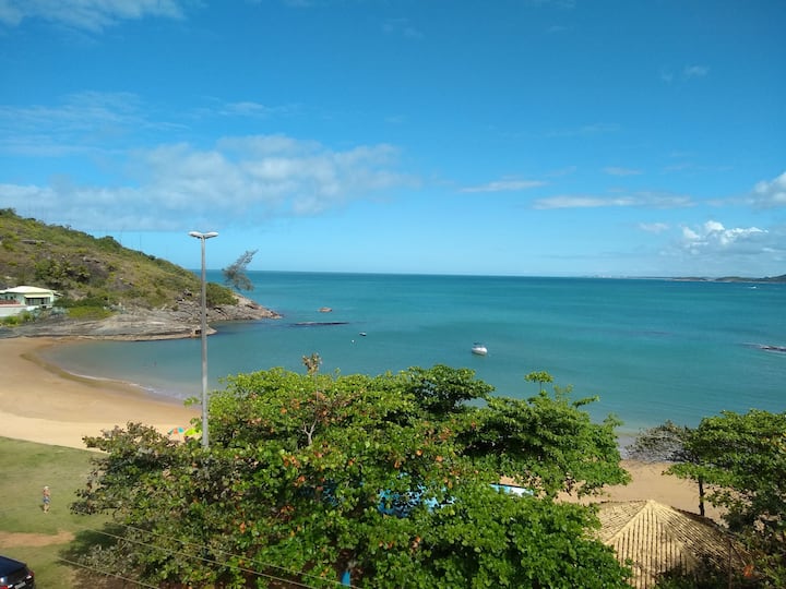 Apto De 3 Quartos Em Frente A Bela Praia De Setiba - Guarapari