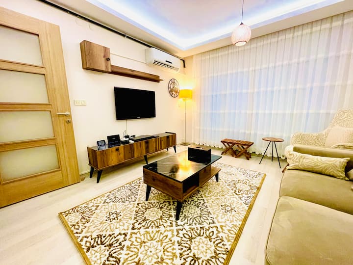 Clean+large+well-equipped 3bd+homeoffice+parking! - İzmir