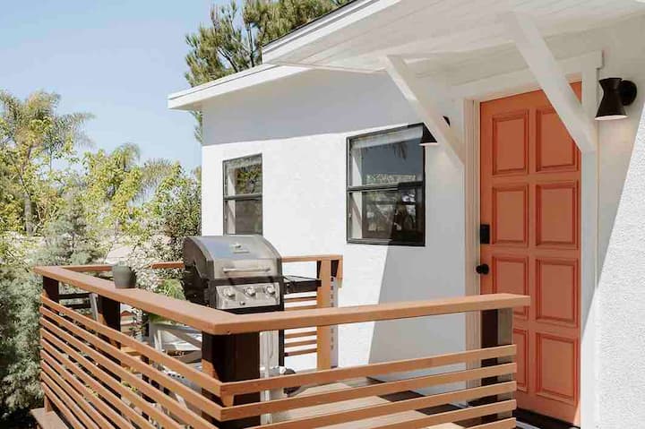 Modern Bungalow + Quiet Country Retreat - Vista, CA