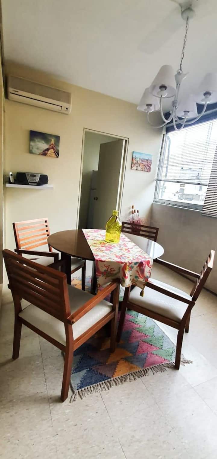 Excelente Apartamento En Plaza Independencia. - Montevideo