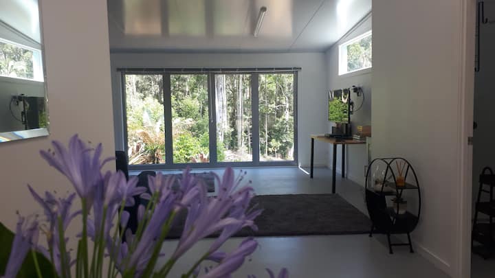 Stay @ The Cube - Mapleton