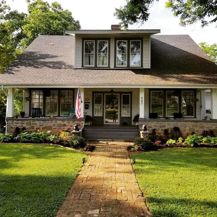The Herman Tuttle House Next To Frye Hosp And Lru - Hickory, NC