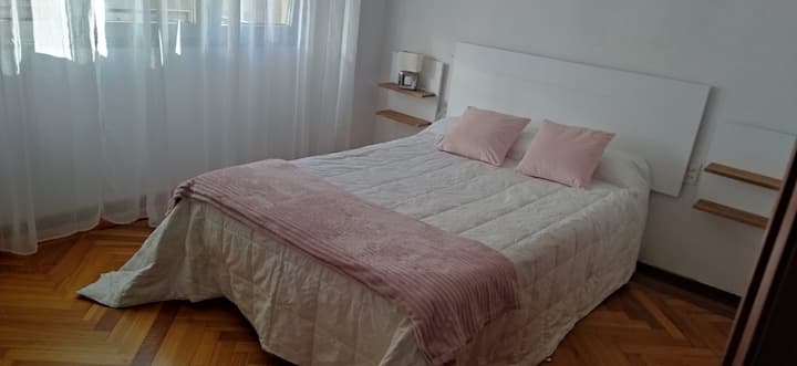 Precioso Piso Céntrico Luminoso Con Aparcamiento - Vigo
