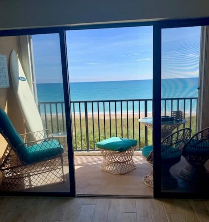 Beachfront Condo On Hutchinson Island-jensen Beach - Stuart, FL