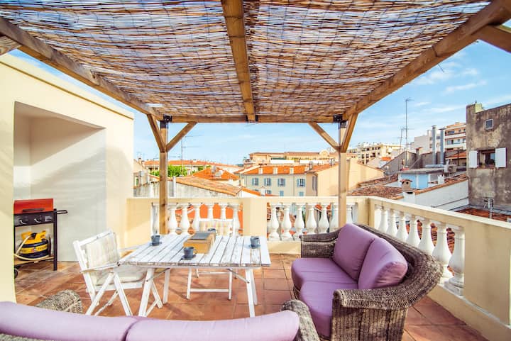 Vieil Antibes,  Confortable Duplex Avec Terrasse - Antibes