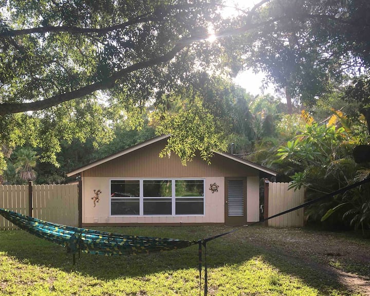 Walk 2 Bay Or Dearborn St, 5min Drive 2 Beach - Englewood