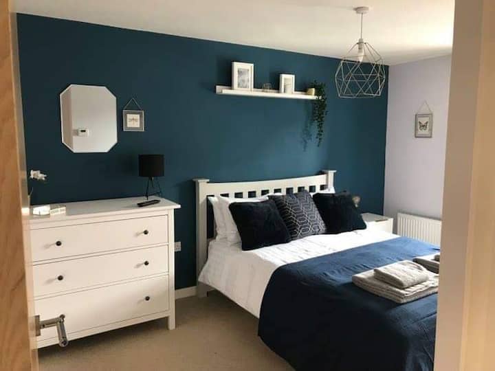 3 Bed House Near York Centre With Off Road Parking - York