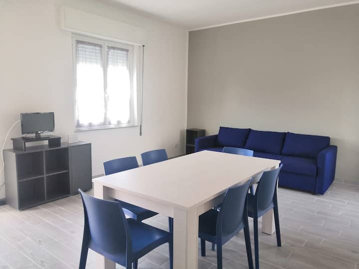 Appartamento N°5, Comodo Trilocale A Loano. - Loano