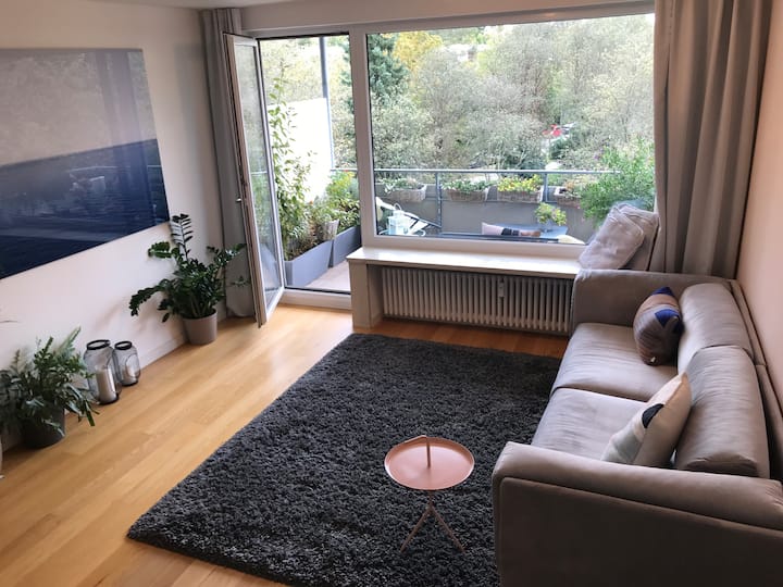 100qm Design-whg Mit Tollem Ausblick Ins Grüne. - München