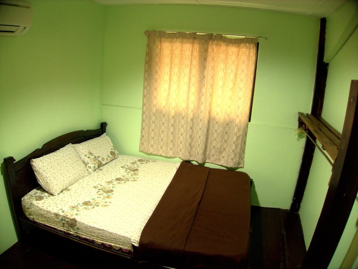 Double With Common Bathroom, Pangkor Guesthouse - Pangkor Island