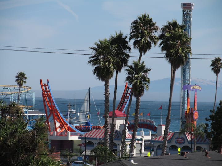 Perfect Beach House In Santa Cruz Boardwalk - Santa Cruz, CA