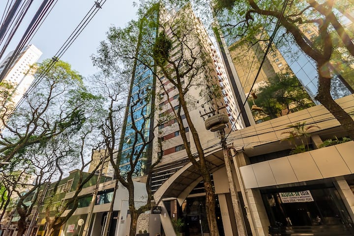 Flat Com Garagem, Limpeza E óTima Localização. - Curitiba