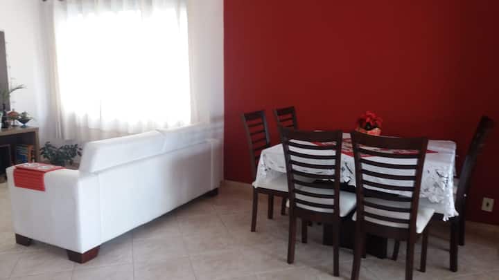 Quarto Casal Confortável - Próximo Ao Centro - Joinville