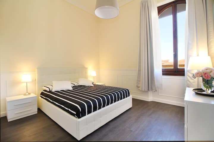 A&g -Modern Style,bright And Central Location Flat - Florence